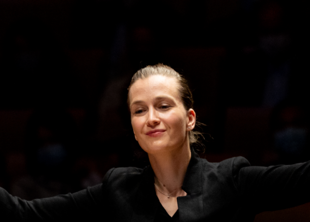 Elena Schwarz – Maestro Arts