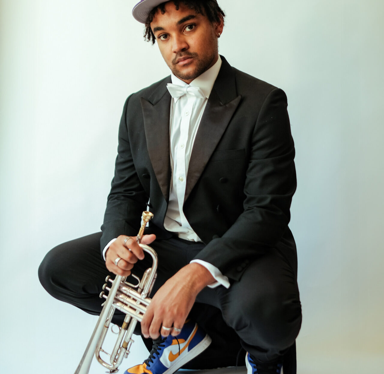 Aaron Azunda Akugbo – Maestro Arts
