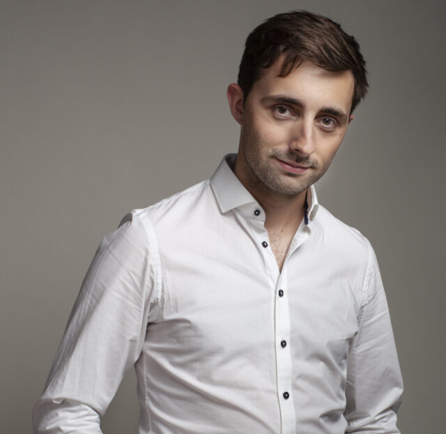 DOMNIQ – Maestro Arts