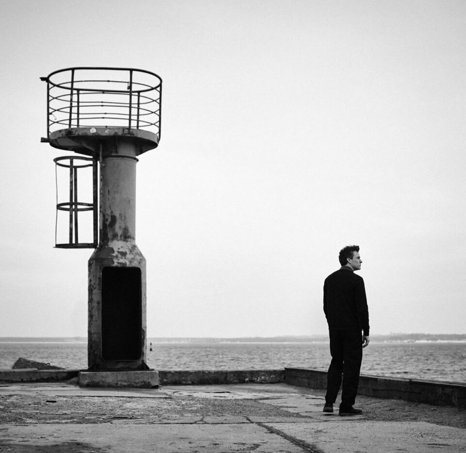 Paul Lewis – Maestro Arts