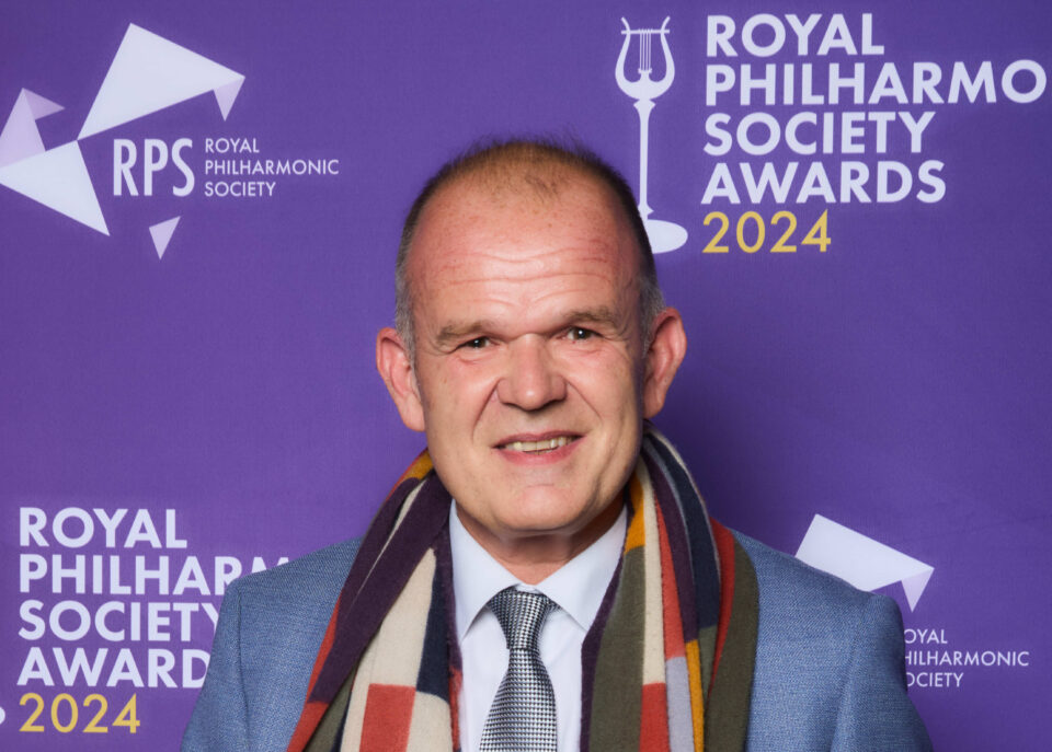 François-Xavier Roth – Maestro Arts