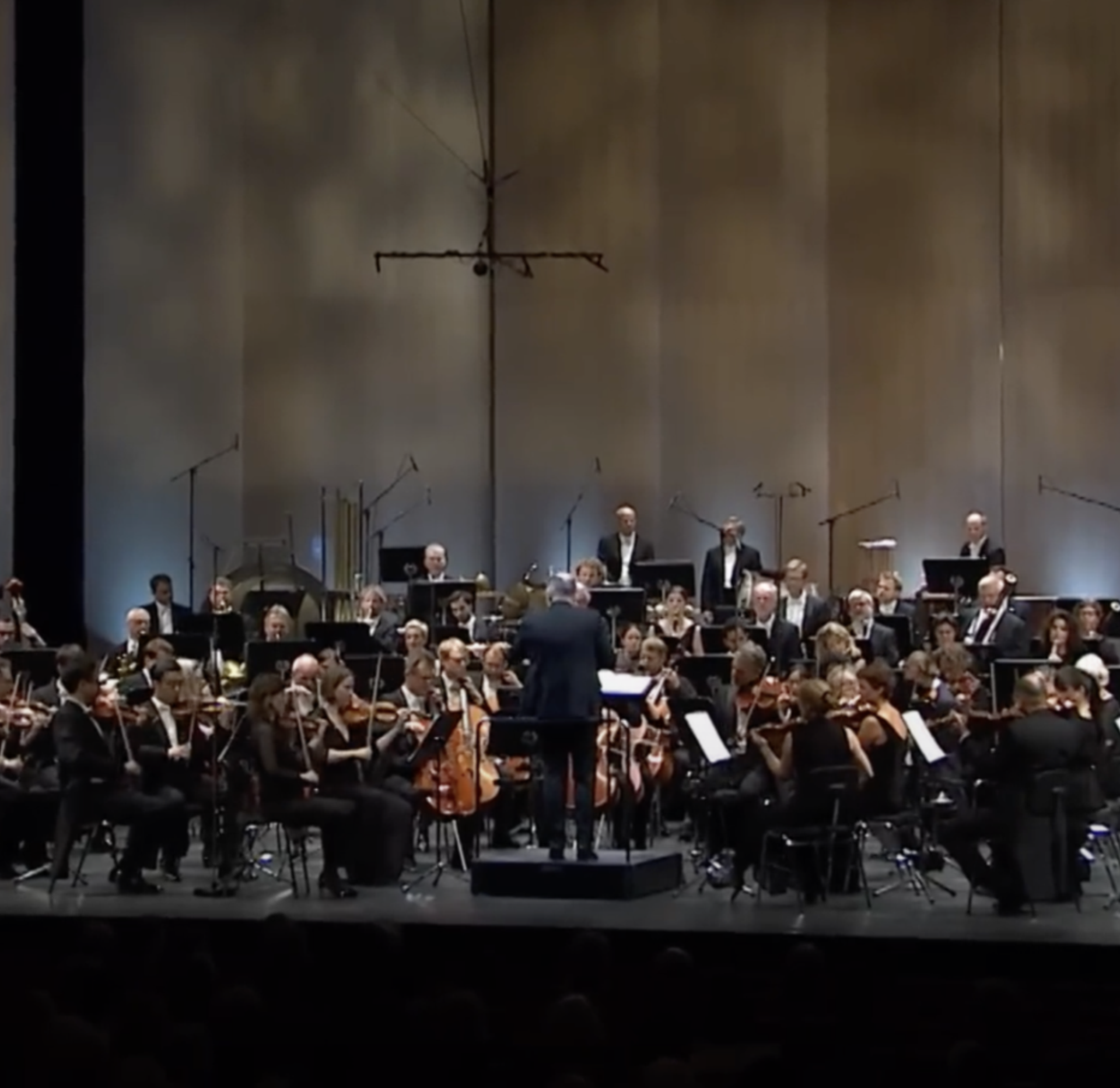 SWR Sinfonieorchester Stuttgart | Maestro Arts