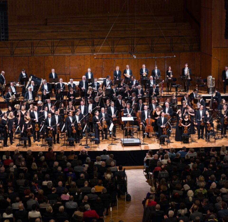 SWR Sinfonieorchester Stuttgart | Maestro Arts